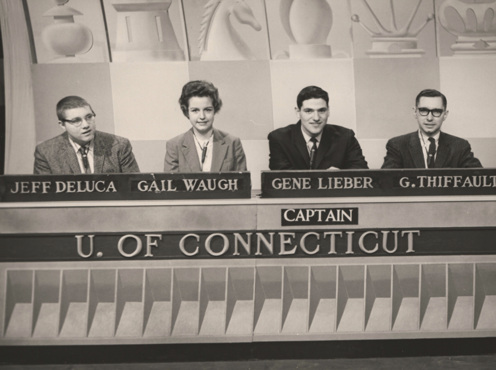 College Bowl | UConn Magazine